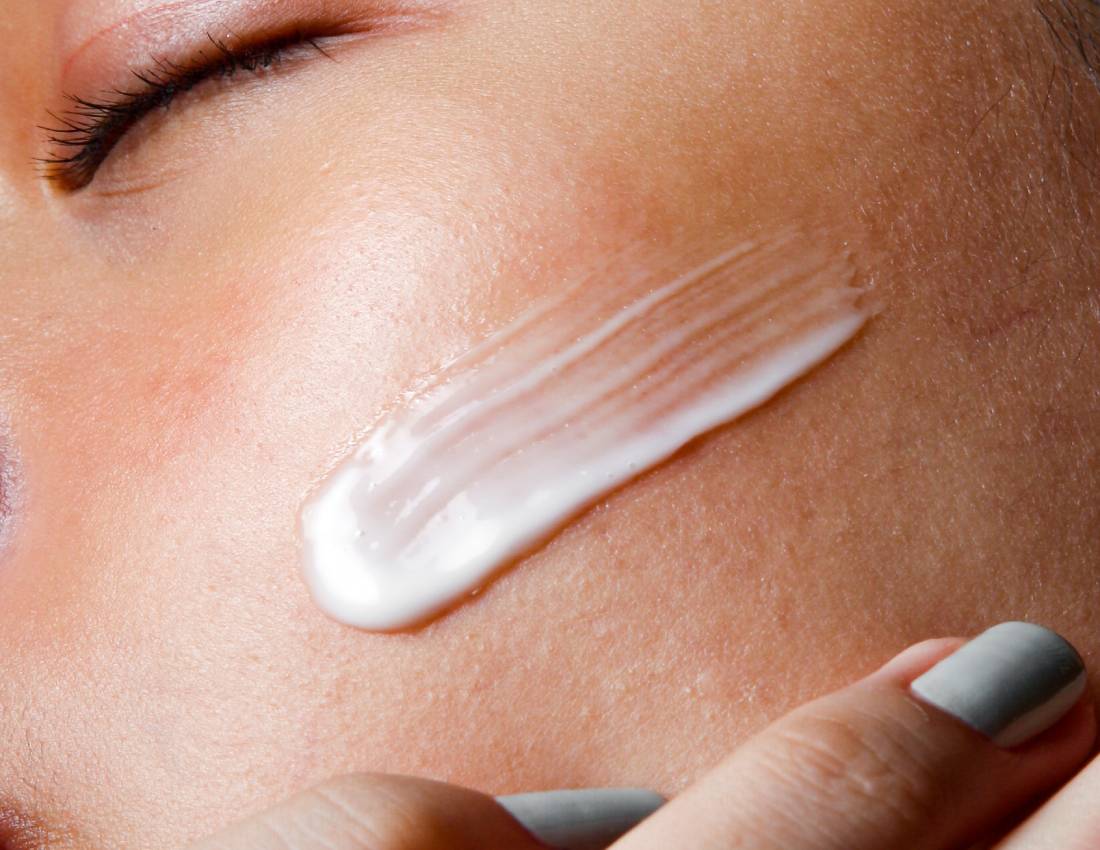 ARTISTRY™ INTENSIVE SKINCARE ADVANCED SKIN REFINISHER